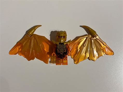 Lego Ninjago Cole Golden Dragon Njo781 Gebraucht In Hirschthal