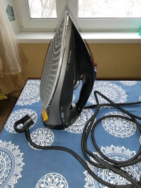 Утюг паровой Philips Azur GC4908 - «Универсальный утюг» | отзывы