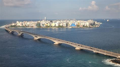 Сказочный остров в океане · 1920x1080 Full Hd бесплатная фотография от Reallynicephotos