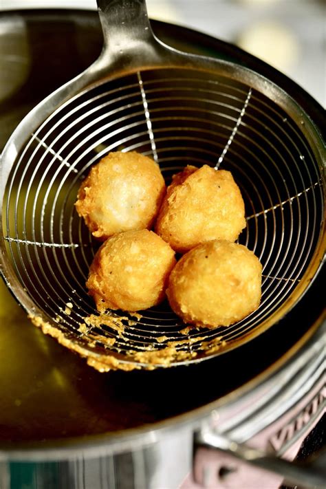 Deep Fried Cheese Balls