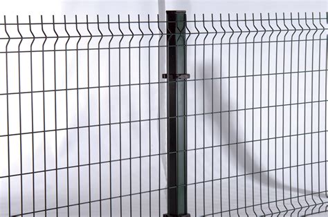 “ЙОТА” ООД Производство на плетени оградни мрежи заварени оградни пана бодлива тел и