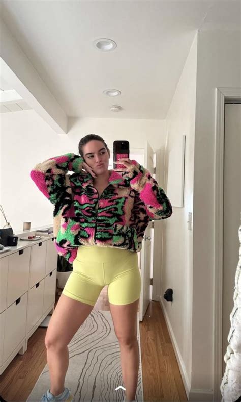Her Pussy Has To Be Fat R Nataliemariduena
