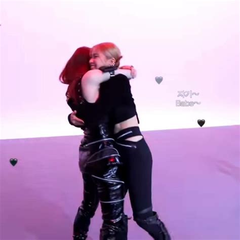 Pin de 𝚅 en itzy Celebridades Chicas Princesas