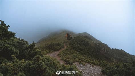 山还是那山水还是那水再来早已不是少年
