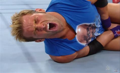 This Supercut Of Wrestlers Getting Balled Is Wwes Holiday T To Us All