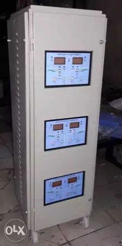 Automatic 10 Kva Air Cooled Three Phase Servo Voltage Stabilizer At