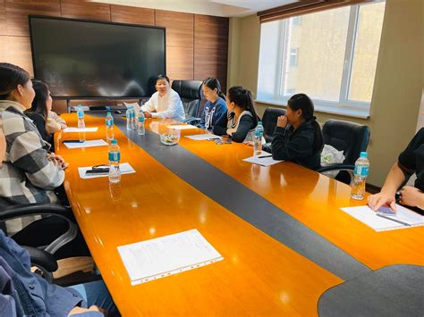 Vip76 Mn Хүүхэд залуучуудынхаа мэдлэг боловсролд хөрөнгө оруулалт хийв