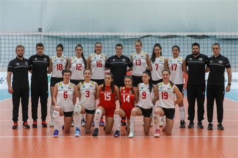 Националките по волейбол до 19 г стартираха със загуба в Словения По света и у нас БНТ Новини