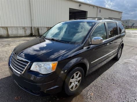2010 Chrysler Town And Country Mandw Asset Recovery And Online Auctions