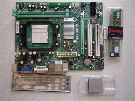 Двуядрен комплект Biostar 7025 M2 Дънна платка Компютърни компоненти резервни части Б