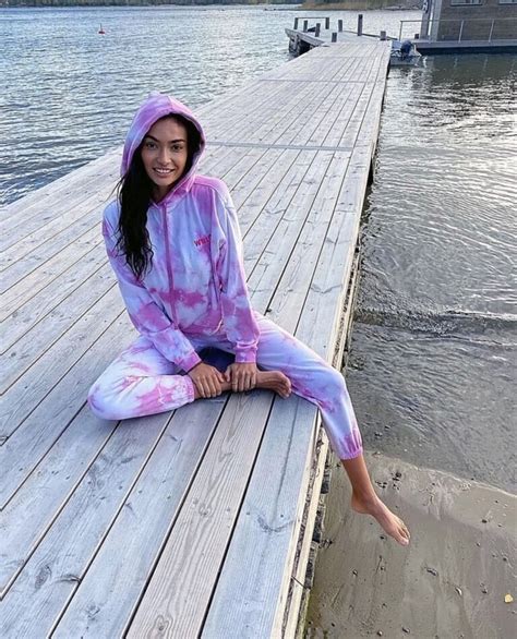 Kelly Gale Nude And My Xxx Hot Girl