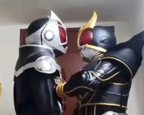 Kuuga And Wizard Having A Staring Contest Who Do You Think Will Win😳
