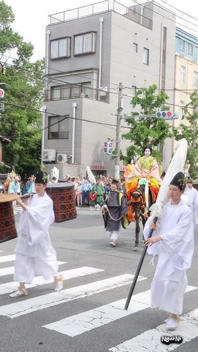 နှစ်စဉ် မေလ 15 ရက်နေ့တွင်ကျင်းပတဲ့ ဂျပန်နိုင်ငံ ကျိုတိုမြို့ရဲ့ Aoi Matsuri ပွဲတော် Youtube