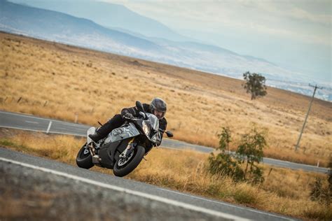 2017 Bmw S1000rr Review Quiet Confidence Meets Outrageous Velocity
