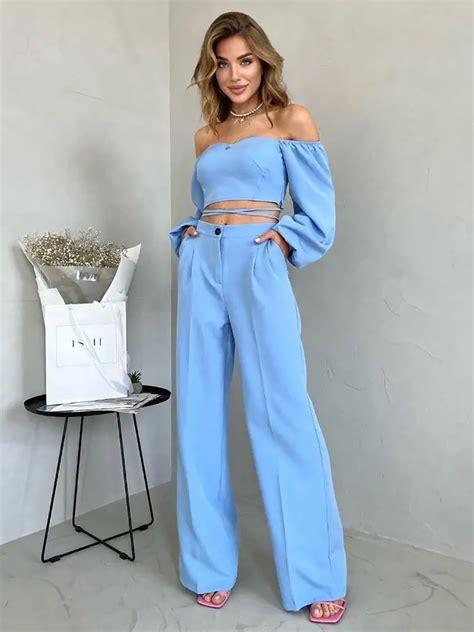 Купити Модний вечірній брючний костюм двійка жіночий блакитний ціна 900 ₴ Prom Ua Id