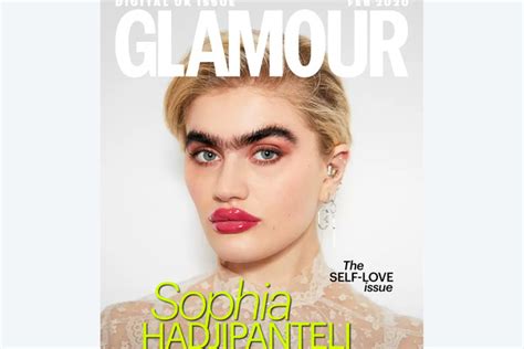 Девушки с монобровью и бородой попали на обложку модного журнала Явления Ценности