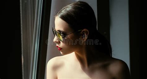 Estilo De Moda De Gafas Mujer Sensual Con Gafas De Sol Modelo