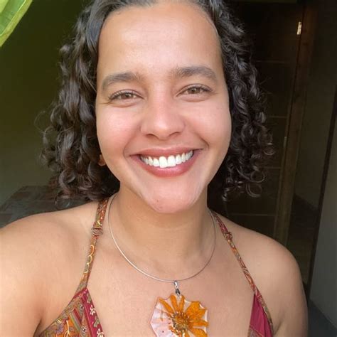 Je Mina Je Mina Threads Say More