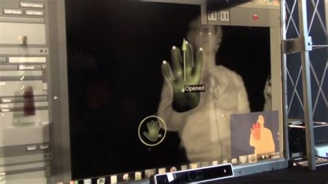 Game Interface Using Hand Gesture Recognition Mixecut