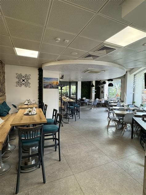 Турски Обедно меню за 12 05 Супи 1 крем супа от броколи с настъргано краве сирене 4 29лв 2