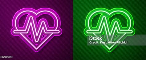 보라색과 녹색 배경에 격리 빛나는 네온 라인 심박수 아이콘 하트 비트 기호 심장 펄스 아이콘 심장 그람 아이콘 벡터 3차원 형태에 대한 스톡 벡터 아트 및 기타 이미지