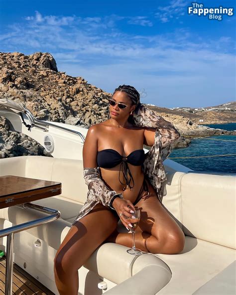 Kamie Crawford Sexy 22 Photos Thefappening