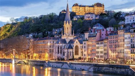 10 самых красивых городов Франции что посмотреть во Франции