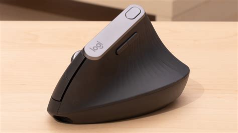 Logitech Mx Vertical Review Rtings Com