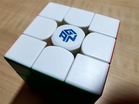 Gan 13 Maglev Matte After 2 Months Of Wear Compared To One Thats Fresh Out Of The Box With A