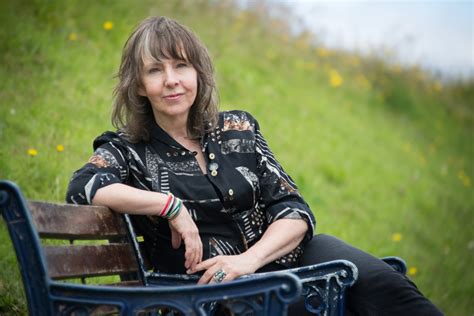 Listed Amy Rigby Dusted