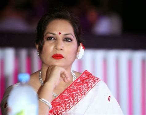 Romance With 24 World Homely Aunties Photo Collection