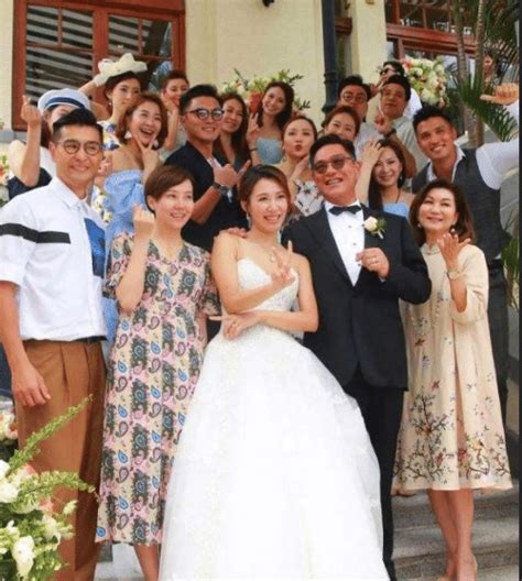 她是颜值出众的港姐 能文能武 嫁大25岁富豪 31岁就做外婆 李美慧