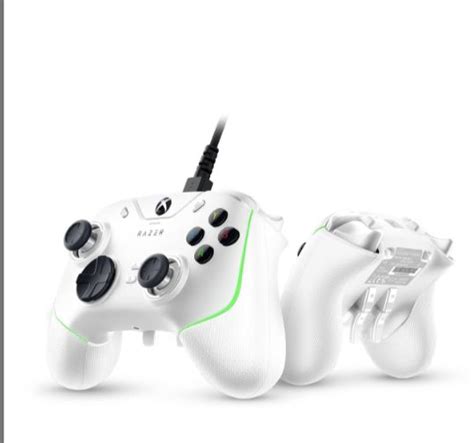 Razer Wolverine V2 Chroma Wired Gaming Pro Controller For Xbox Series X