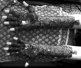 Professional Henna Artist