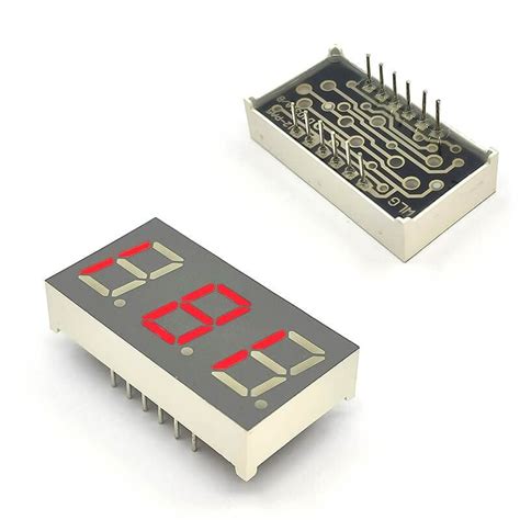 Display 7 Segmentos Vermelho Triplo Catodo Comum D3042ksr 30x16mm