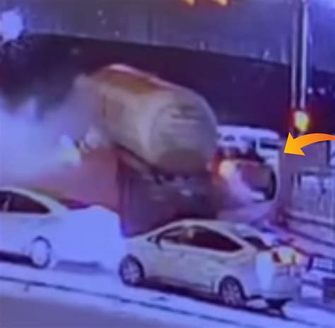 ҮГ Үг бол үнэ цэн