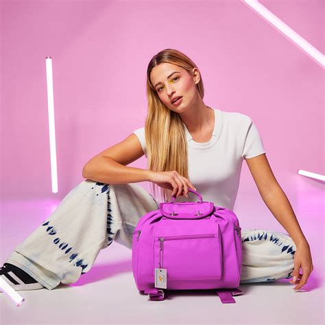 Bags, backpacks, trolley bags: online shop | Mandarina Duck