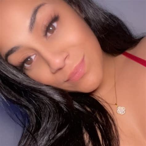 Nikki Maxwell Nikkimo • Threads Say More