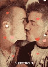 S De Besos Tenor