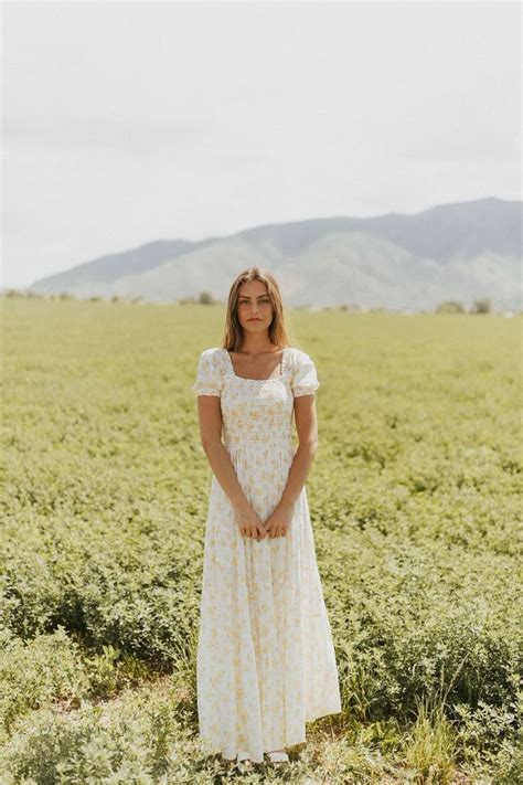 Pin By Megan Kaylor On Style In 2025 Cute Modest Outfits Feminine