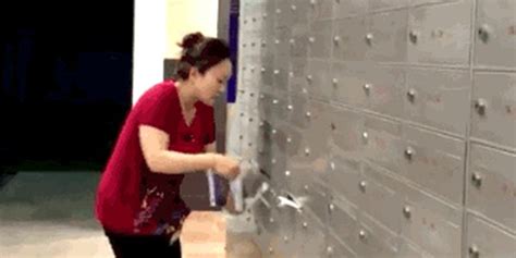 When I Enable Step By Step Debug Mode The Coding Love Programmer Humor S Memes Jokes