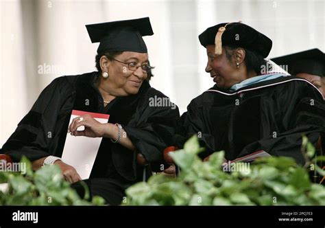 Liberian President Ellen Johnson Sirleaf Left Confers With Dorcas