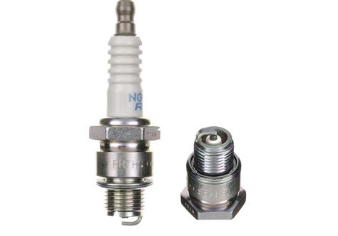 NGK : Свечи зажигания NGK BR7HS-10 SOLID с/х назначения