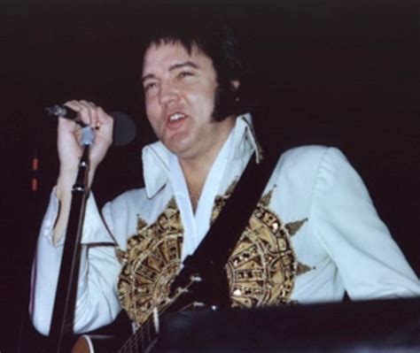 Inside Elvis Presleys Weight Loss Battle The King Of Rock ‘n Roll Gained 80kg During His