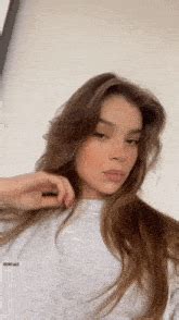 Hailee Steinfeld Gifs Tenor