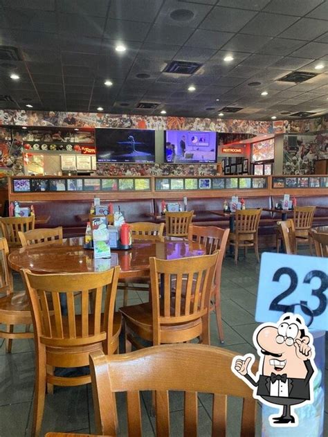 Full Moon Bar B Que Fultondale Restaurant Menu Prices And Reviews