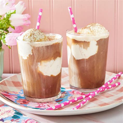 21 Best Frozen Drinks Easy Frozen Cocktails And Drinks