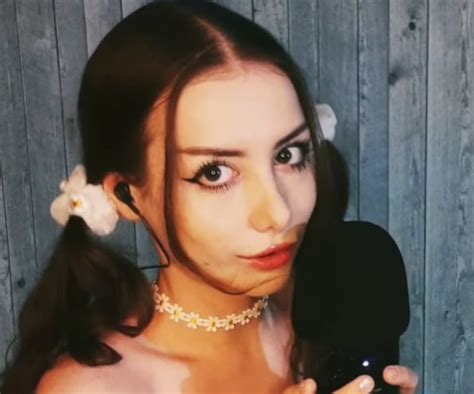 Soly Asmr Stunning Asmr Artist Next Mega Star
