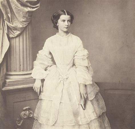 ¿quién Fue Isabel De Baviera La Emperatriz De Netflix Asesinada Trágicamente A Los 61 Años