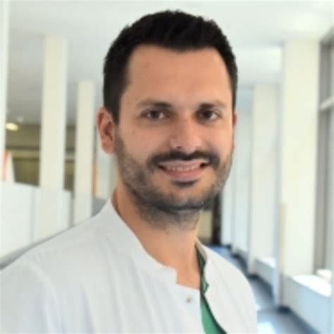 Person Klinikum Dortmund Größtes Kommunales Krankenhaus In Nrw